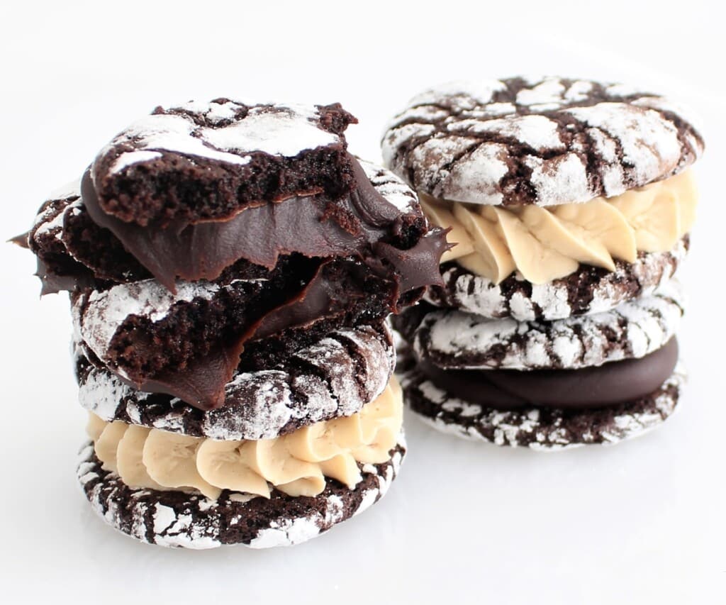 Chocolate Fudge Crinkle Cookie Sandwiches - Cupcake Savvy