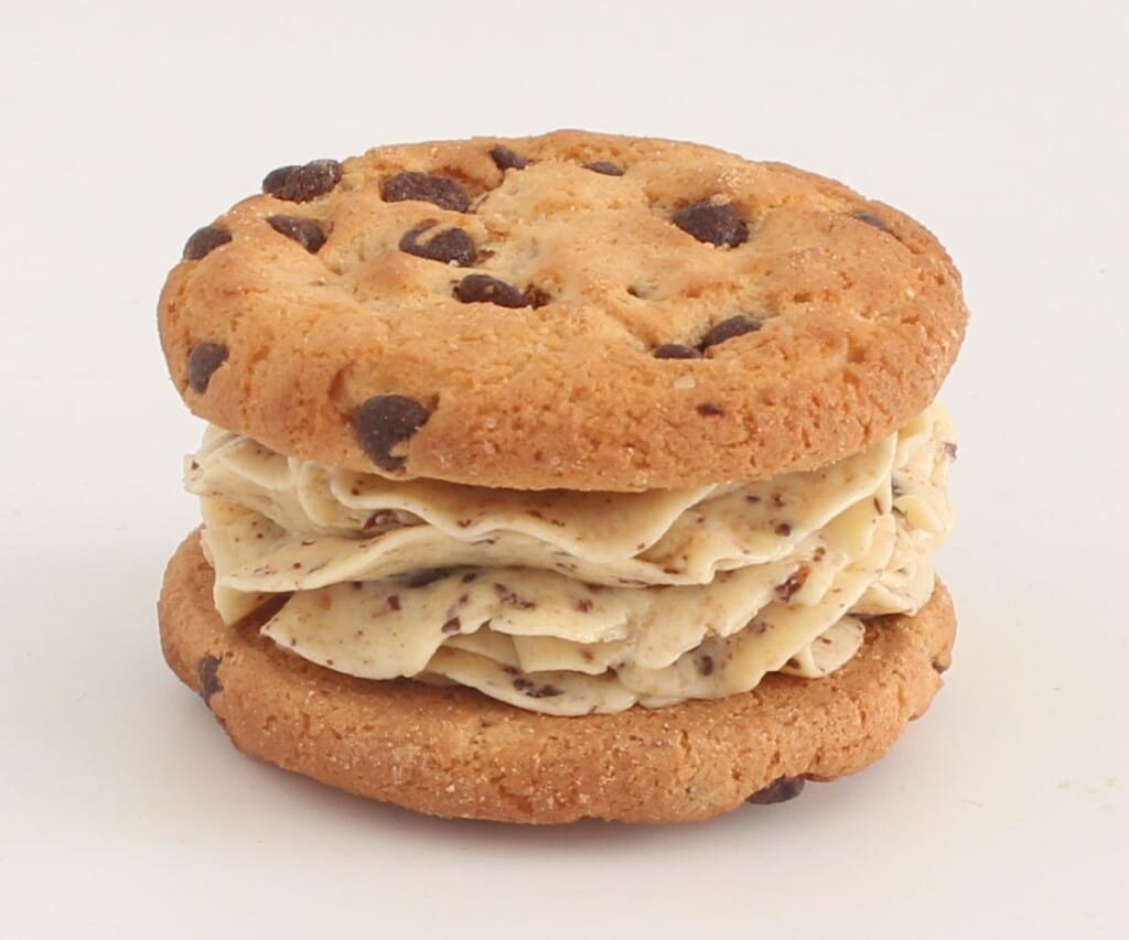 Chocolate Chip Cookie Buttercream (No Powdered Sugar)